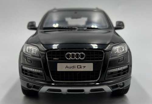 Kyosho Audi Q7 (09222TBK) 1:18