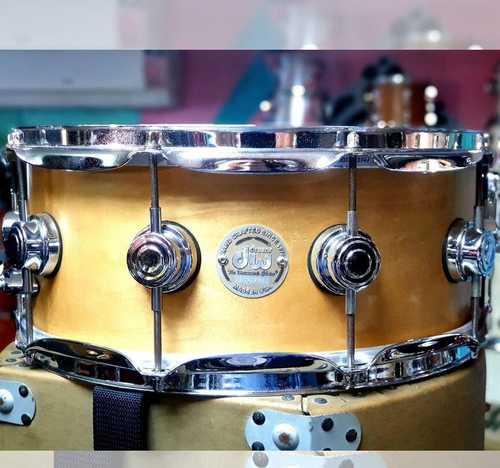 Dw collectors 14x6 maple shell Малый барабан