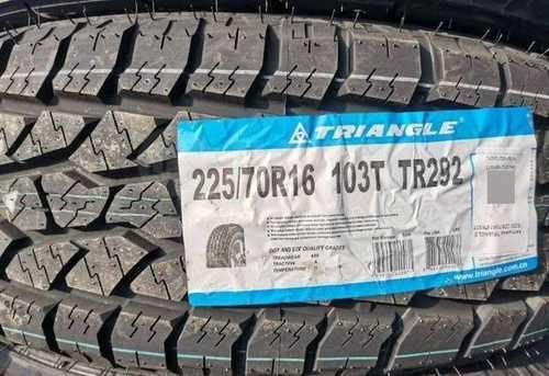 Triangle TR292 225/70 R16