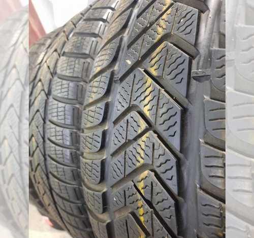 Pirelli Scorpion Winter 255/55 R18