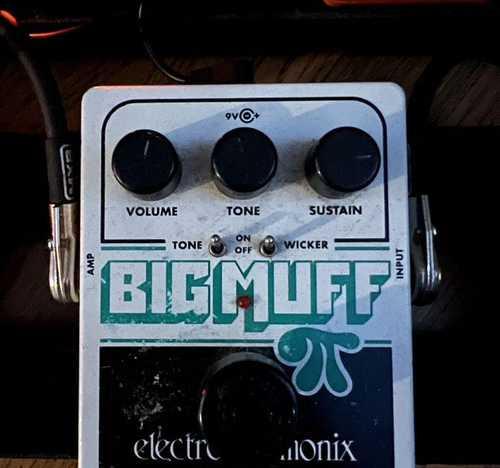 EHX big muff tone wicker mode
