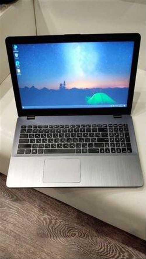 Ноутбук Asus X542BA-DM072T