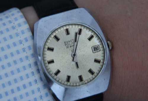 Exacta Poljot наручные мужские часы СССР