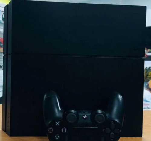 Игровая приставка Sony PlayStation 4 (CUH-1208B)