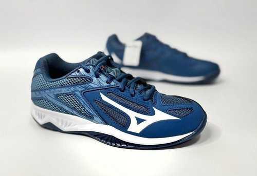 Детские кроссовки Mizuno Lightning Star Z6