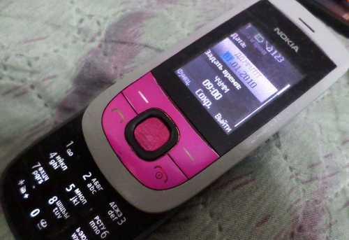 Nokia 2220 slide