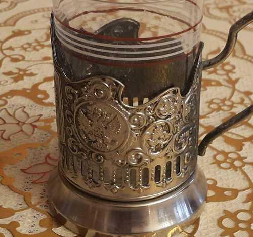 Подстаканник со стаканом