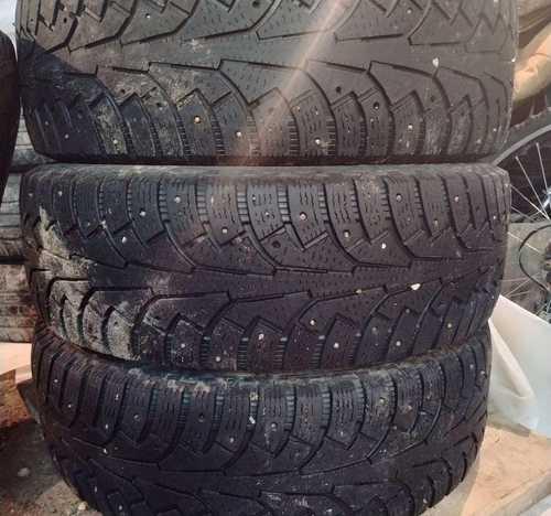 Hankook AH11 225/70 R16 107B