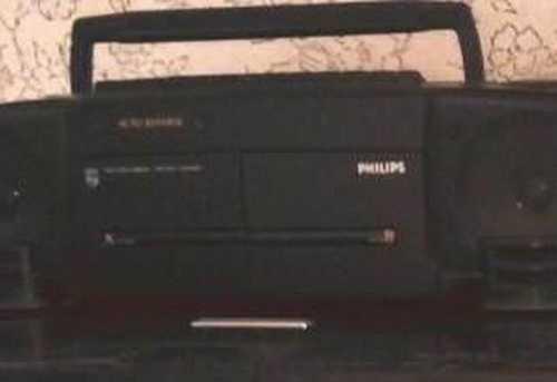 Радиомагнитола Philips