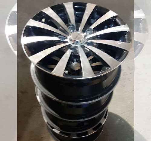Продам литые диски р14