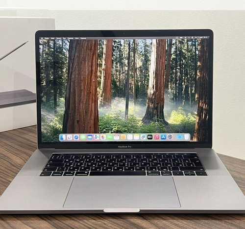 Apple macbook pro 15 2018