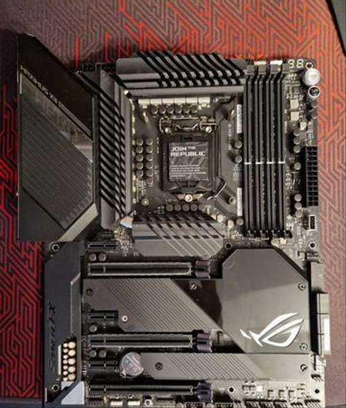 Материнская плата Asus ROG xii hero z490