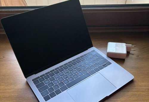 Apple MacBook Pro 13 2017 i5 256gb 8gb