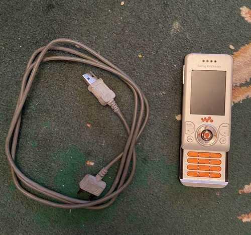 Sony Ericsson W580i