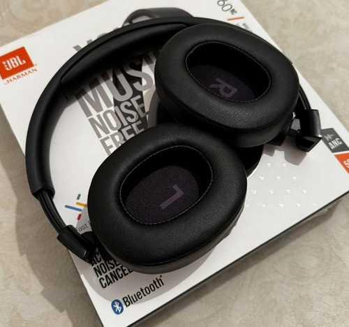 Беспроводные наушники JBL Tune 760 NC