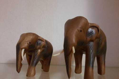 Деревянные статуэтки слонов 11 и 8 см