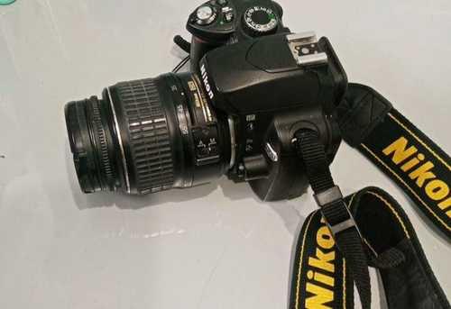 Фотоаппарат Nikon D60 + Объектив Nikkor DX 18-55