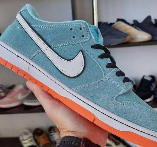 Кроссовки nike sb dunk