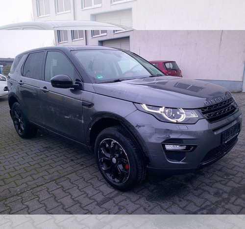 В разборе Land Rover Discovery Sport