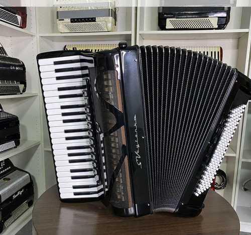 Аккордеон готово-выборный SVoytenko Accordions 4/4