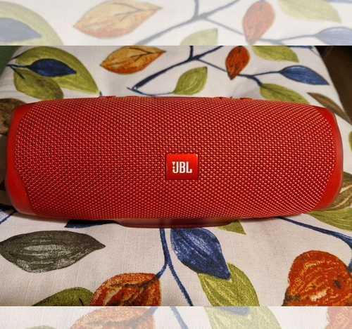 Колонка jbl charge 4. Оригинал. Полностью рабочая