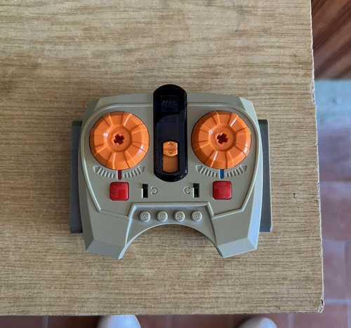 Пульт lego поезд