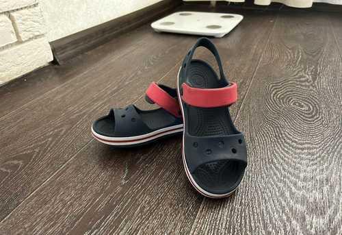 Сандалии crocs c13