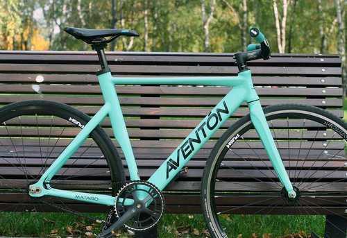 Трековый фикс Aventon Mataro 52