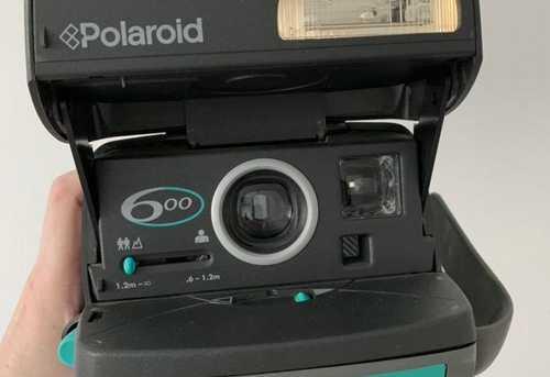 Polaroid 600 instant camera