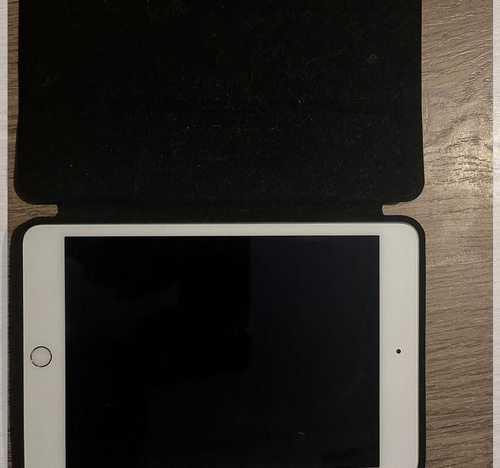 Apple iPad 5 mini 64 GB