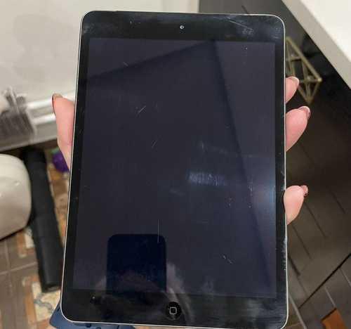 Apple iPad mini 2, 16 Гб