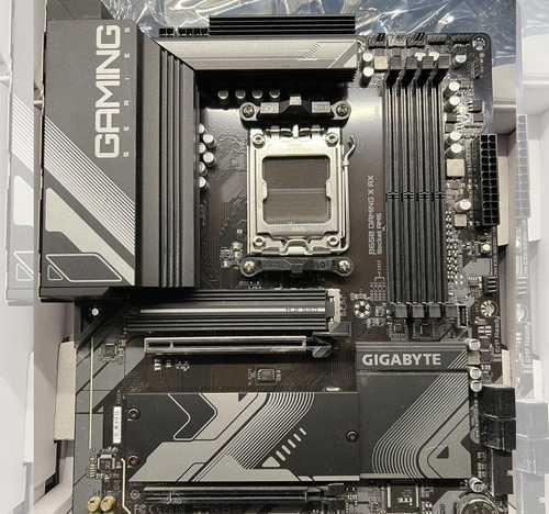 Материнская плата gigabyte B650 gaming x ax