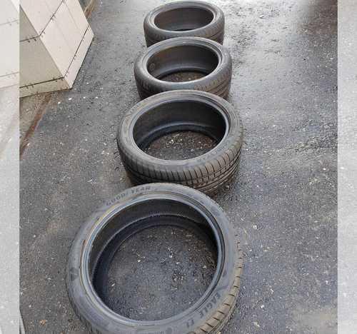 Goodyear Eagle F1 Asymmetric 3 275/35 R19 и 245/40 R19 98Y