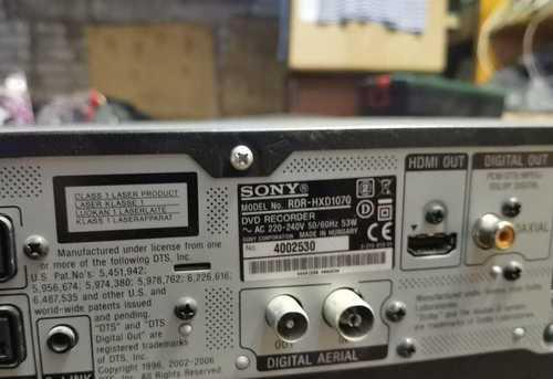 DVD плеер и рекордер Sony RDR-hxd1070