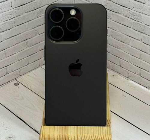 iPhone 15 Pro, 256 ГБ