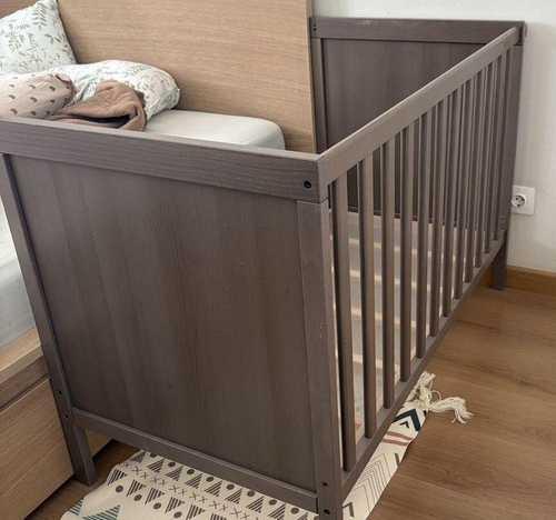Детская кроватка IKEA сундвик