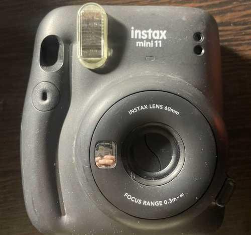 Фотоаппарат instax mini 11