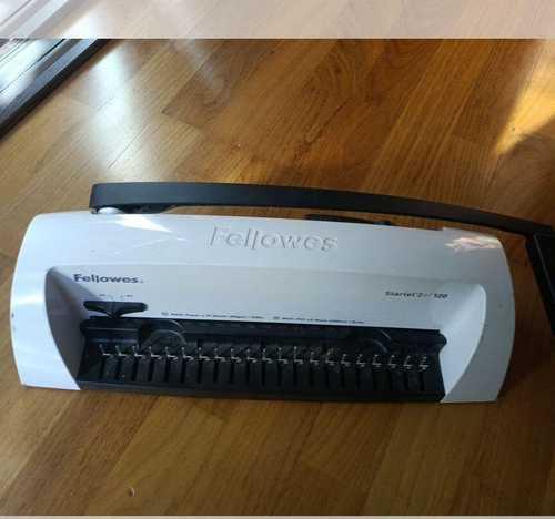 Брошюровщик fellowes