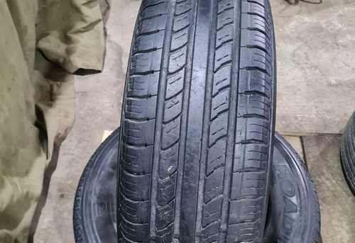 Nexen Roadian 541 235/75 R16