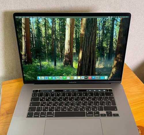 Apple MacBook Pro 16" 8 Core i9 2,3 ггц, 16 гб, 1