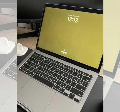 Macbook air 13 m1 8 256