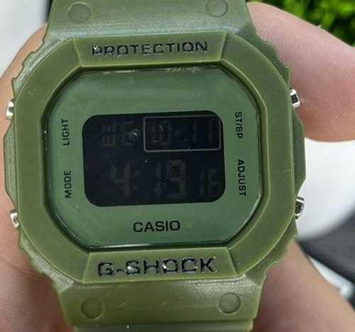 Часы Casio G-Shock