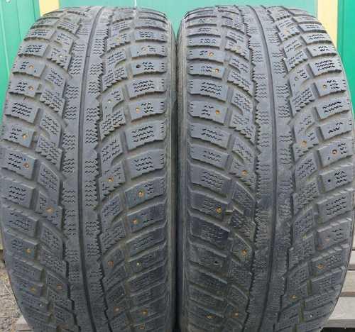 Kumho I'Zen RV Stud KC16 235/60 R16 104T