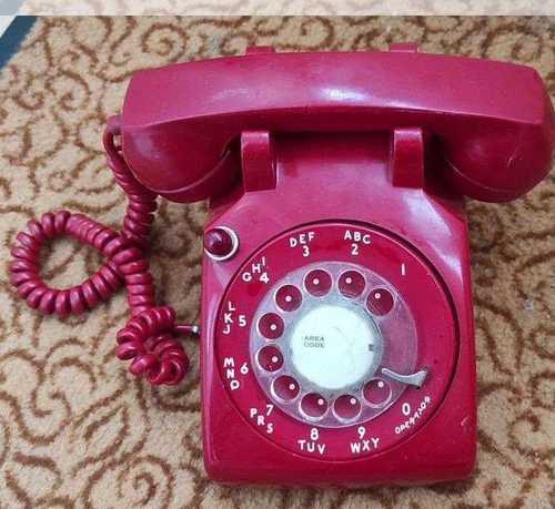 Дисковый телефон стационарный СССР, красный