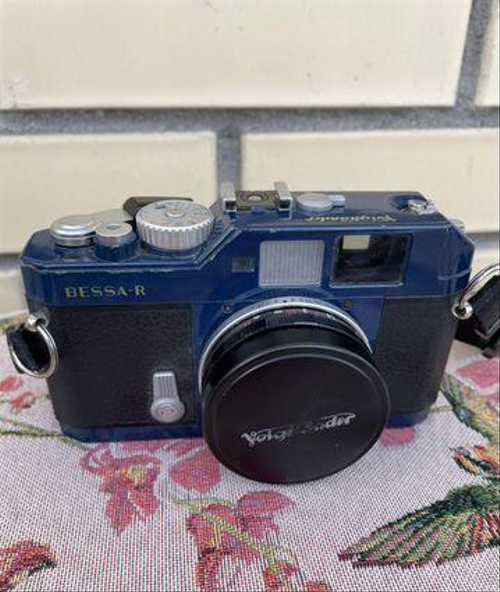 Пленочный фотоаппарат Voigtlander Bessa R