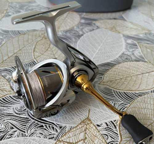 Daiwa 21 Freams LT2000s