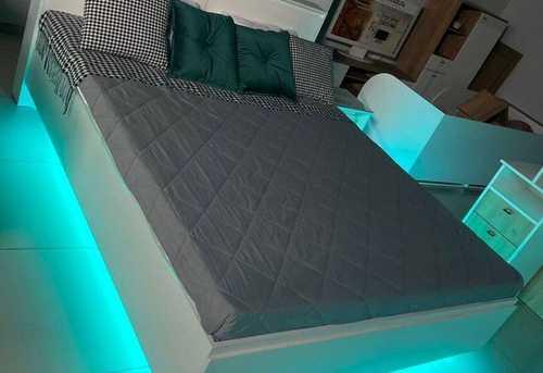 Кровать парящая - 2 цвета