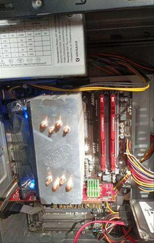 AMD FX-8350 + gigabyte GA-970A-DS3P + HX318C10FRK