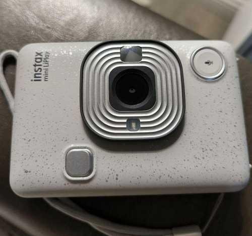 Фотоаппарат Fujifilm Instax Mini LiPlay