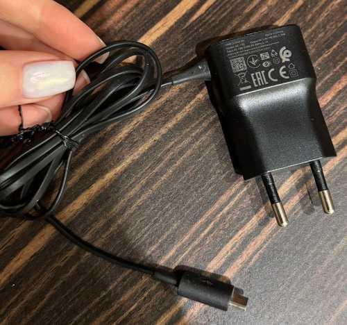 Зарядное устройство Nokia micro USB новое